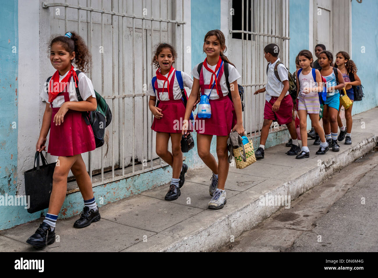 Cuban school uniforms hi-res stock photography and images - Alamy