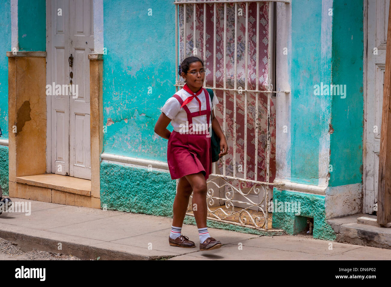 Cuban schoolgirls hi-res stock photography and images - Alamy