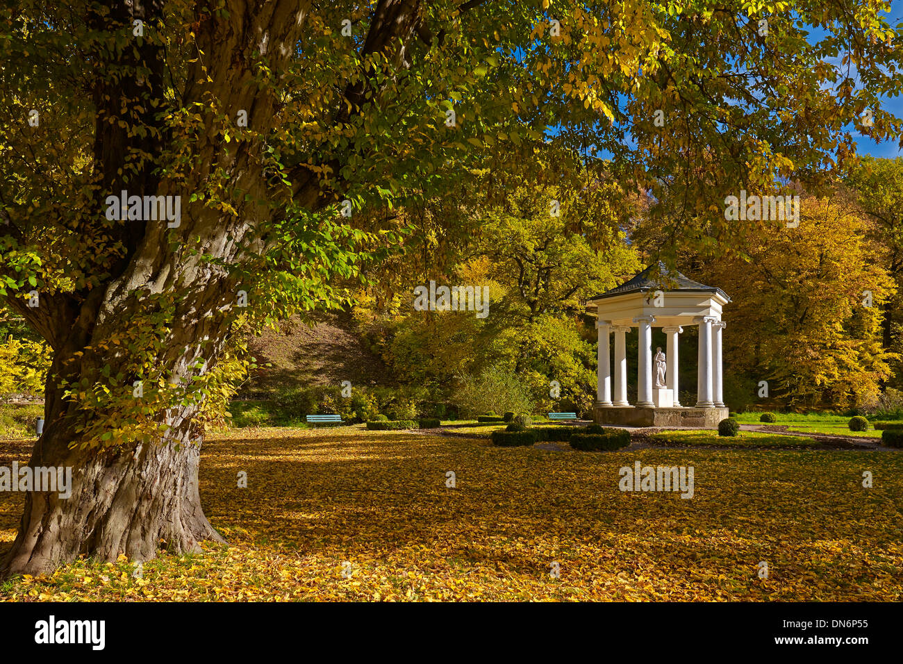 Temple of the Muse Calliope in Tiefurt Park, Thuringia, Germany Stock ...