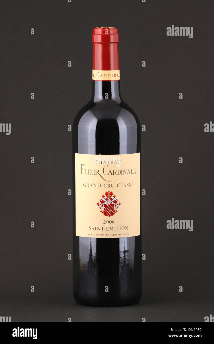 Chateau saint emilion hi-res stock photography and images - Alamy