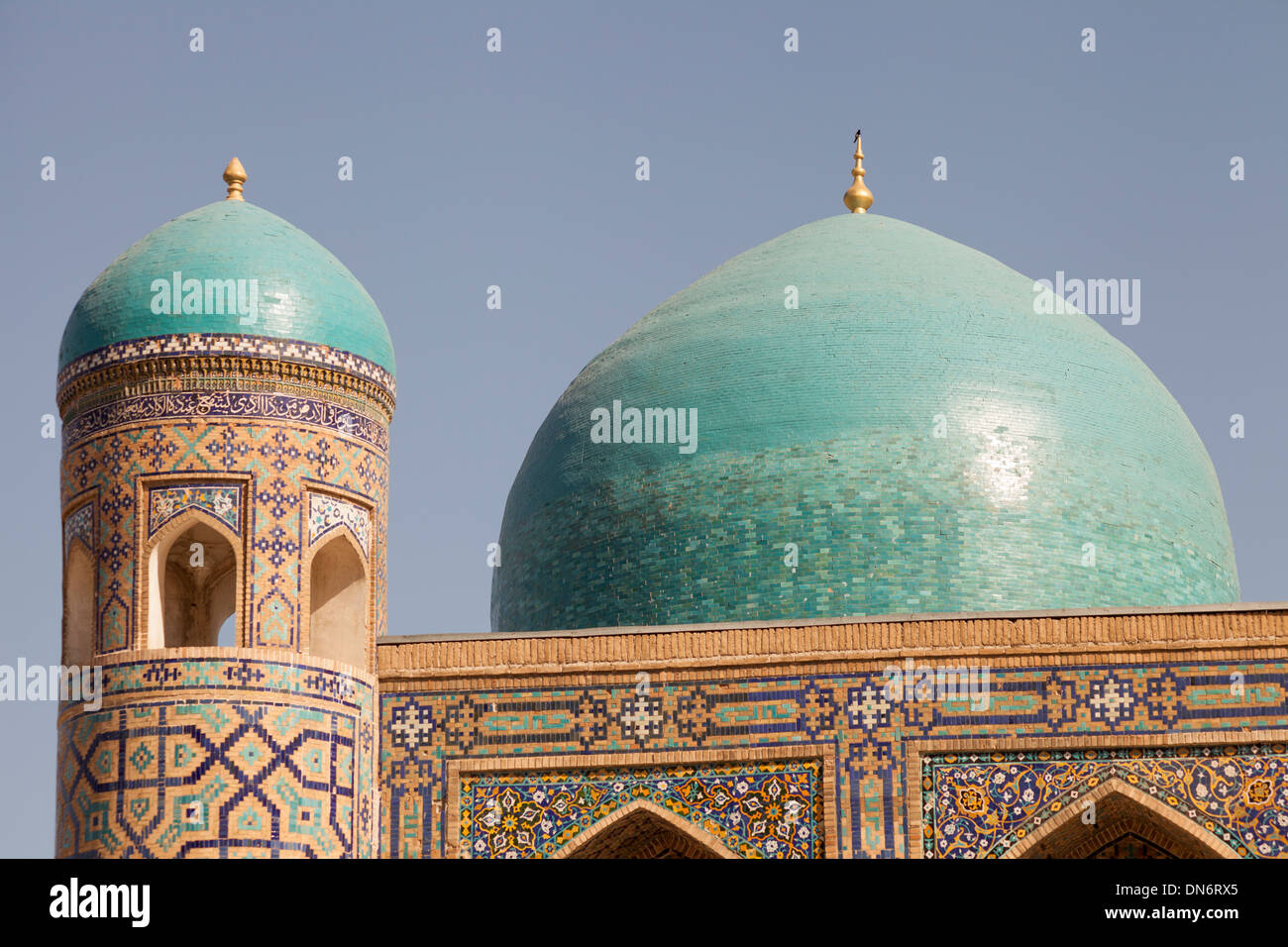 Tilla kari medrese hi-res stock photography and images - Alamy