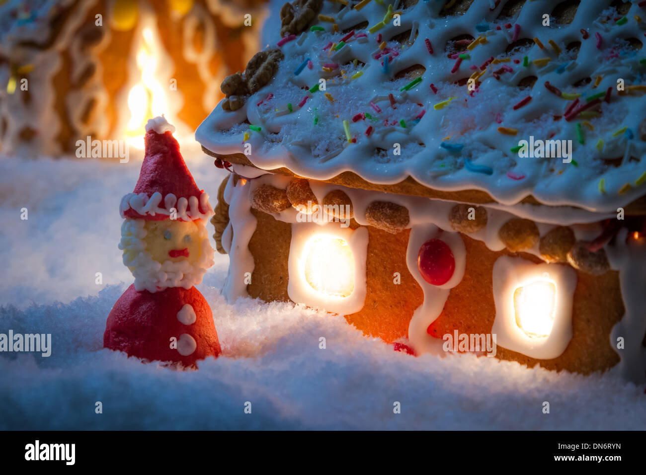 Marzipan house hi-res stock photography and images - Alamy
