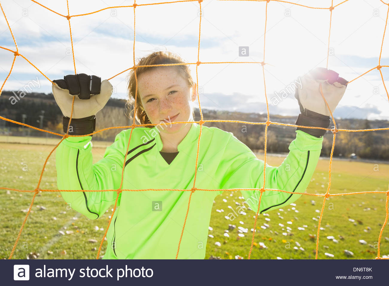 Soccer goal behind net hi-res stock photography and images - Alamy