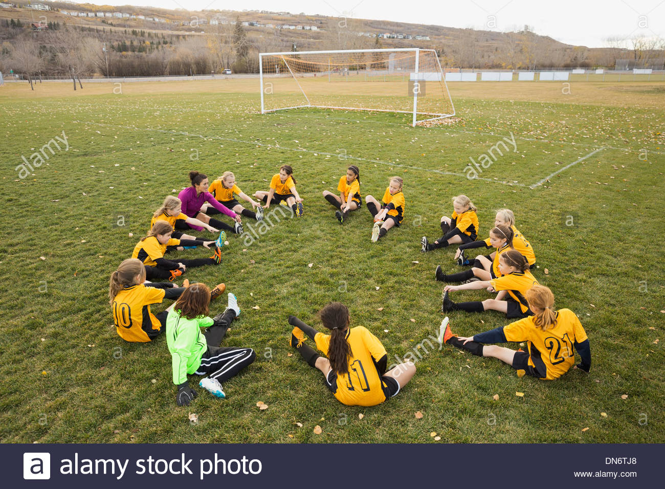 Kids soccer coach hi-res stock photography and images - Alamy