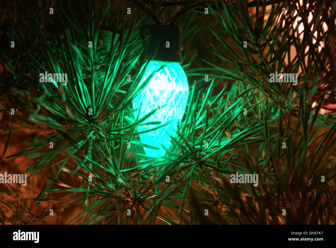 Single big light hi-res stock photography and images - Alamy