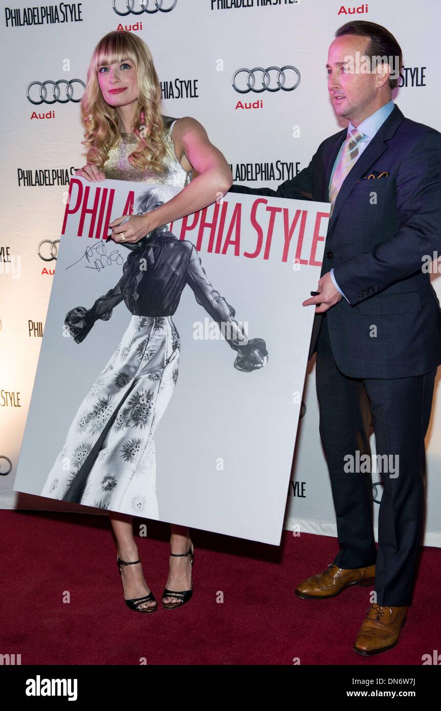Broke girls actress beth behrs hi-res stock photography and images - Alamy