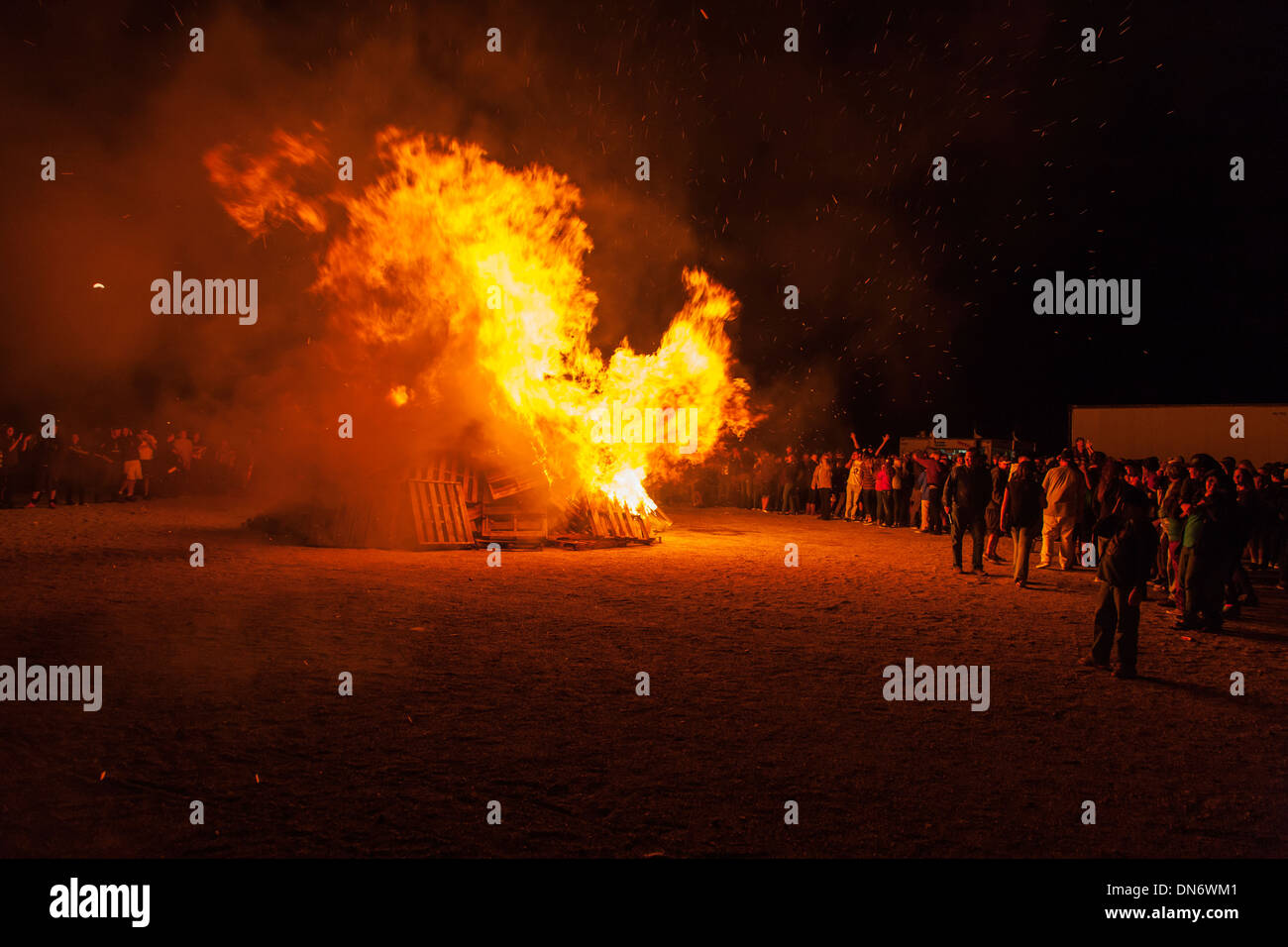 High school students gather for annual autumn pep rally and bonfire ...