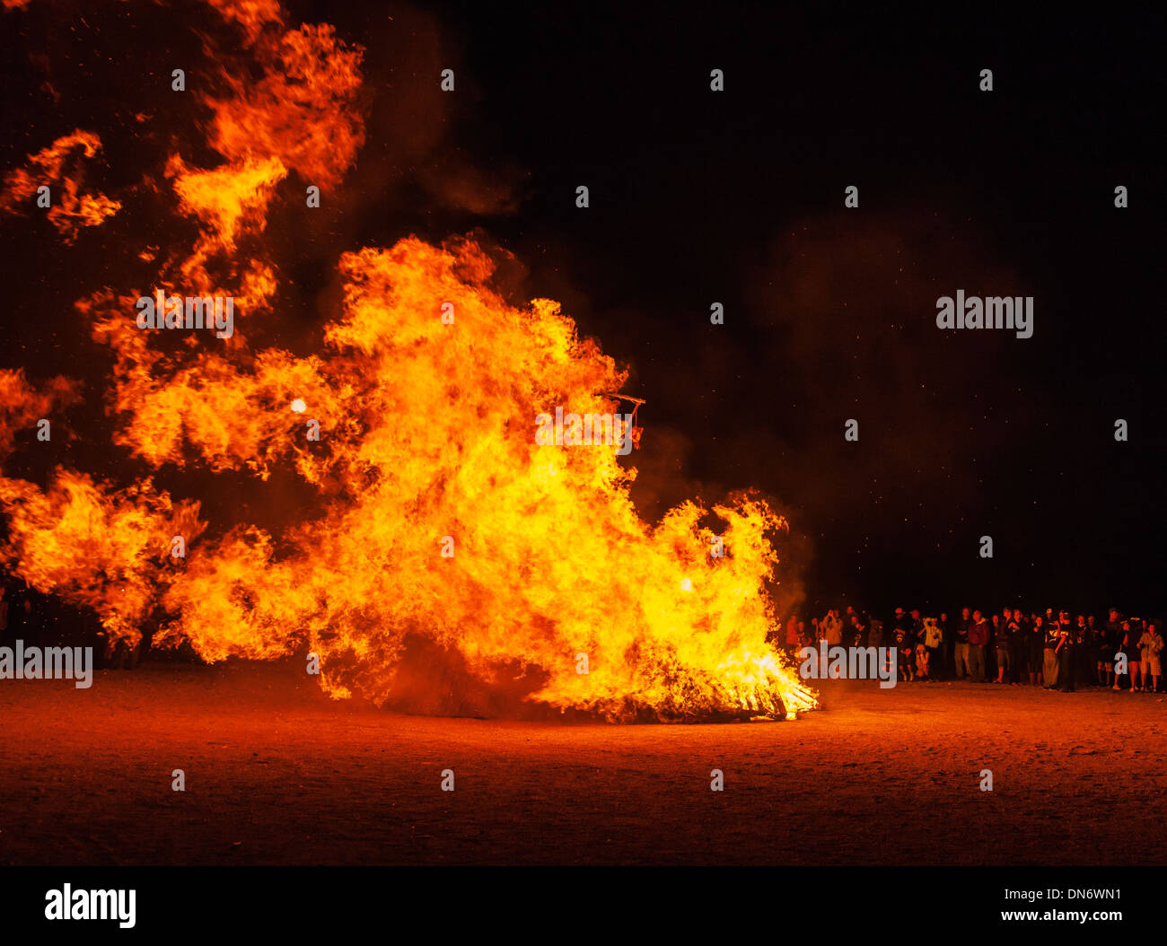 High school students gather for annual autumn pep rally and bonfire ...