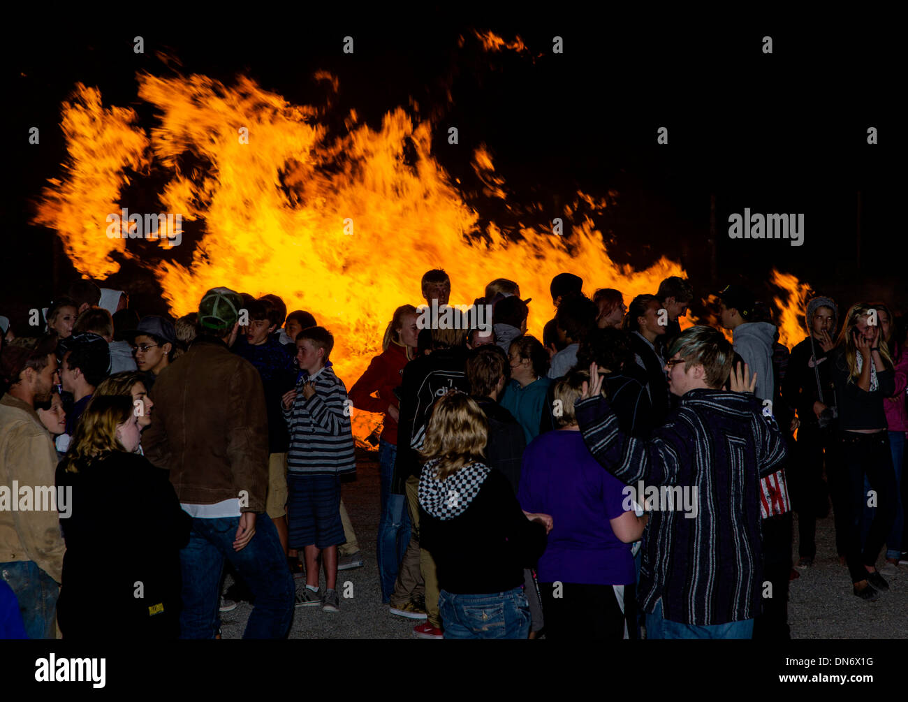 High school students gather for annual autumn pep rally and bonfire ...