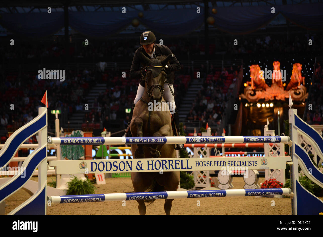 London international horse show olympia hi-res stock photography and ...