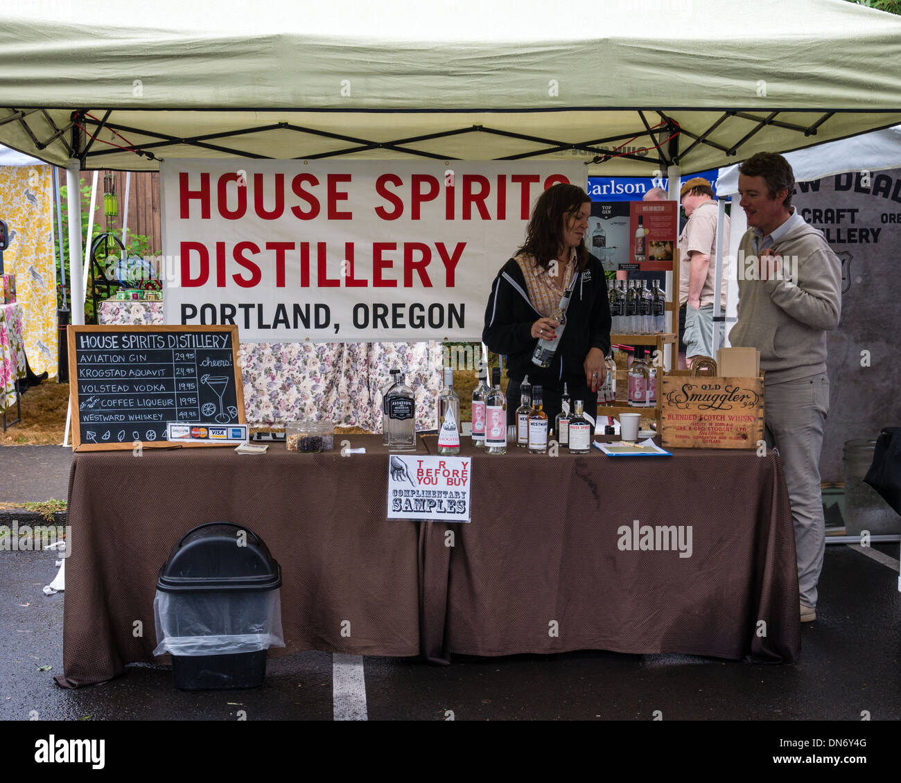 Sample food market hi-res stock photography and images - Alamy