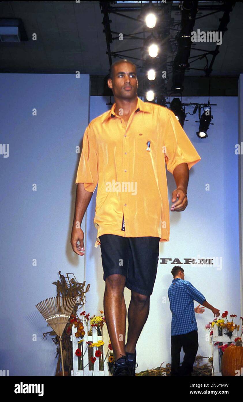 31 10 1998 hi-res stock photography and images - Alamy