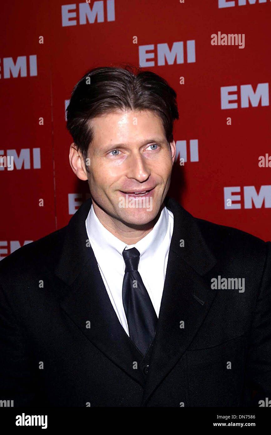 Crispin glover 1980 hi-res stock photography and images - Alamy