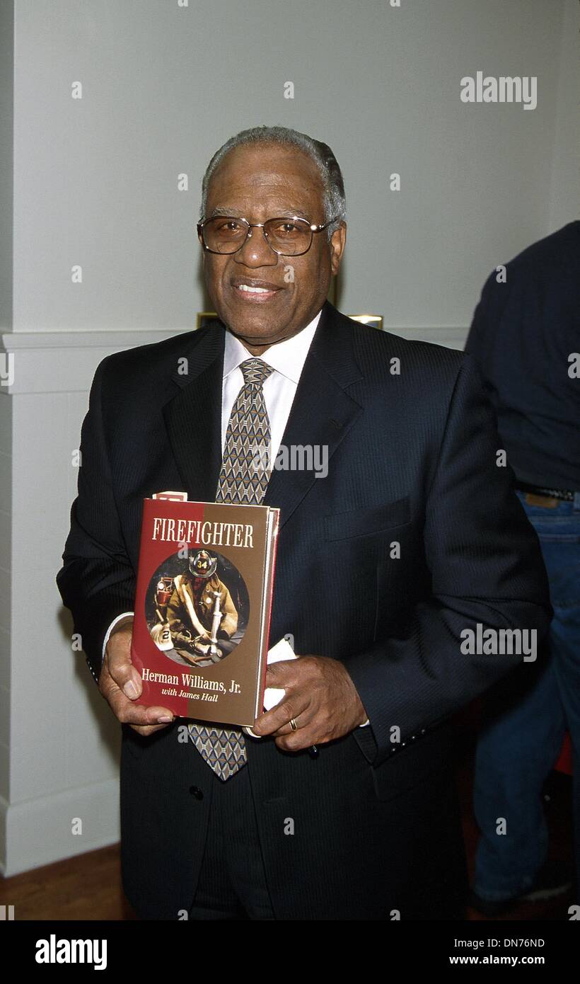 Montel jr hi-res stock photography and images - Alamy