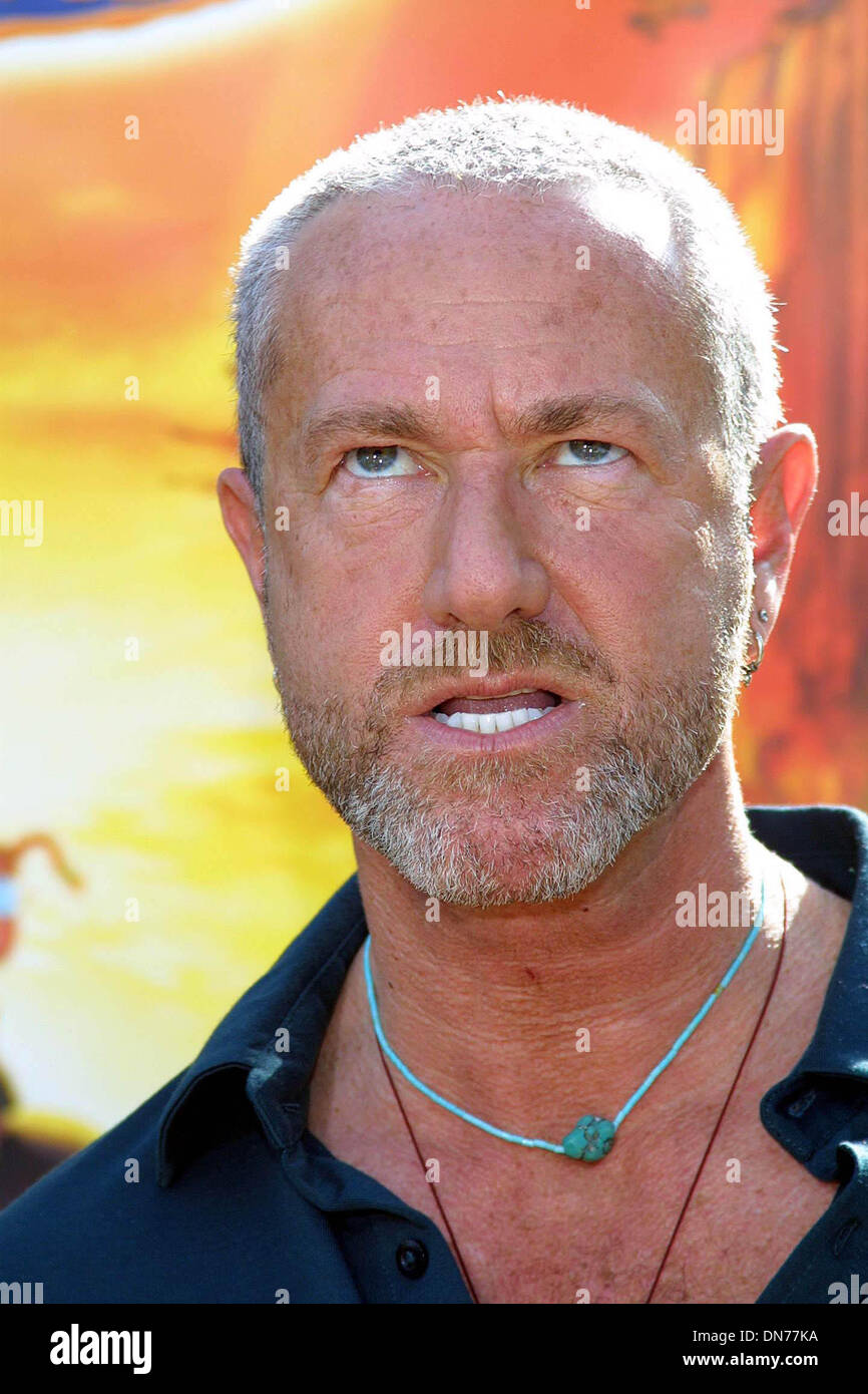 Dec. 8, 2002 - Hollywood, CALIFORNIA, USA - K27915TR WORLD PREMIERE OF ...