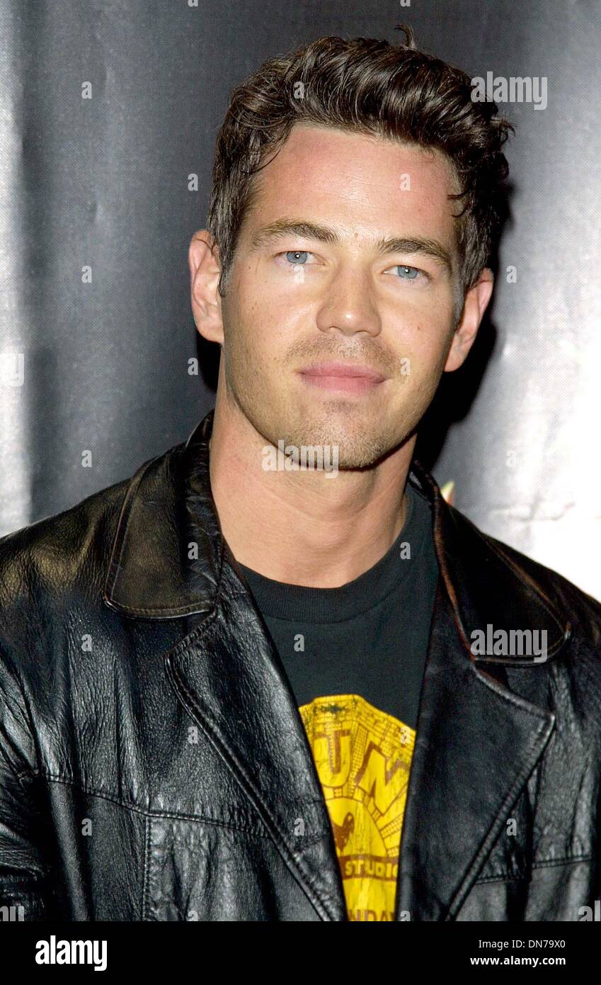 Paul Francis Tears Of The Sun