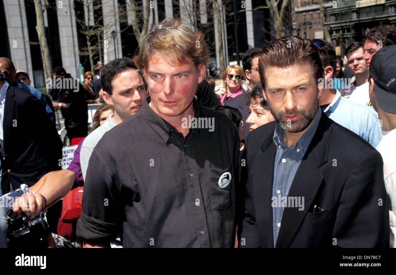 Apr. 21, 1995 - K1309WW SD0421.''KEEP IT CLEAN!'' RALLY TO PROJECT NYC ...