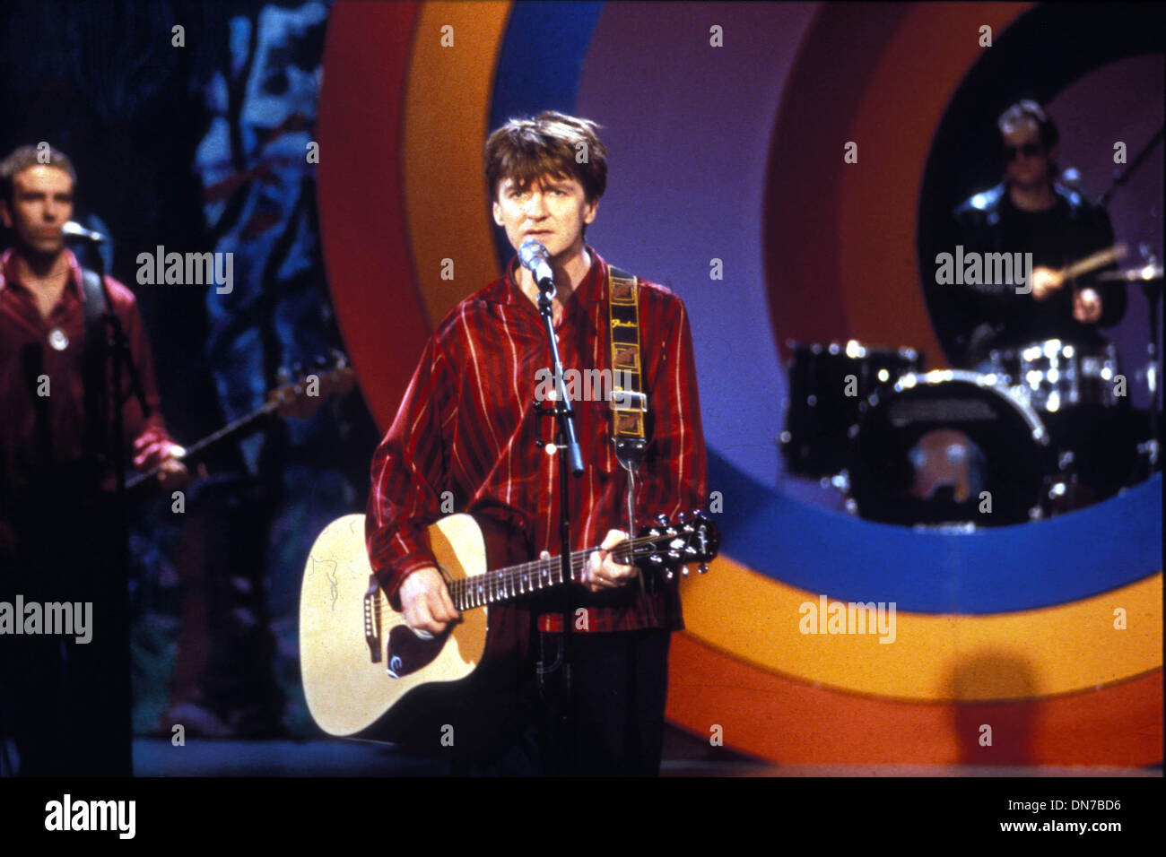 July 10, 1995 - 16983.CROWDED HOUSE PREFORMANCE , GERMANT.07-10-1995 ...