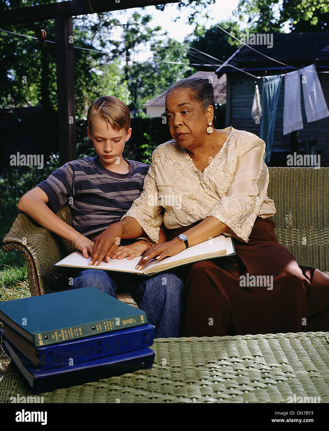 Aug. 17, 1999 - K17803CM.ANYA'S BELL.TV-FILM STILL.SUPPLIED BY DELLA ...