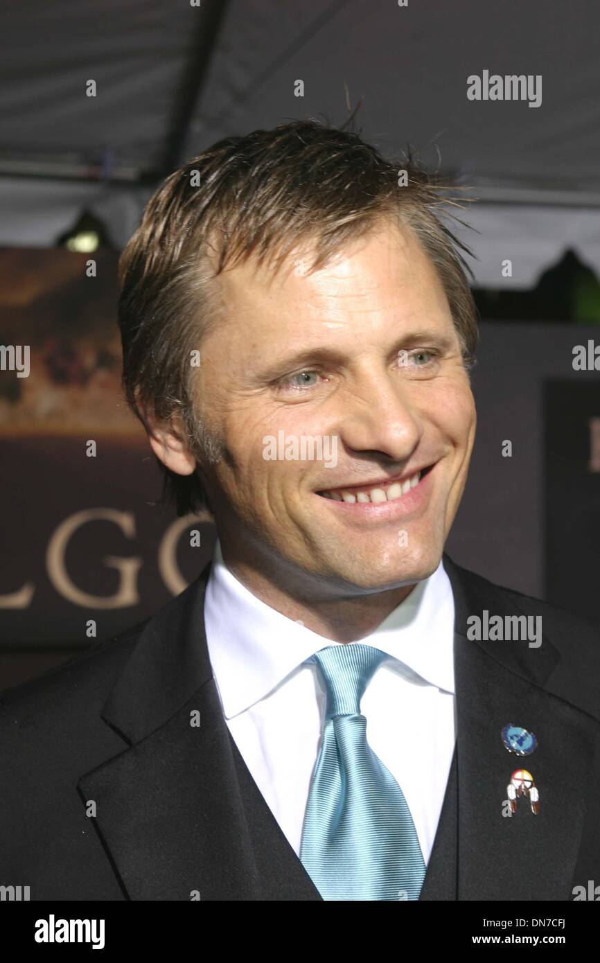 Viggo mortensen hidalgo hi-res stock photography and images - Alamy