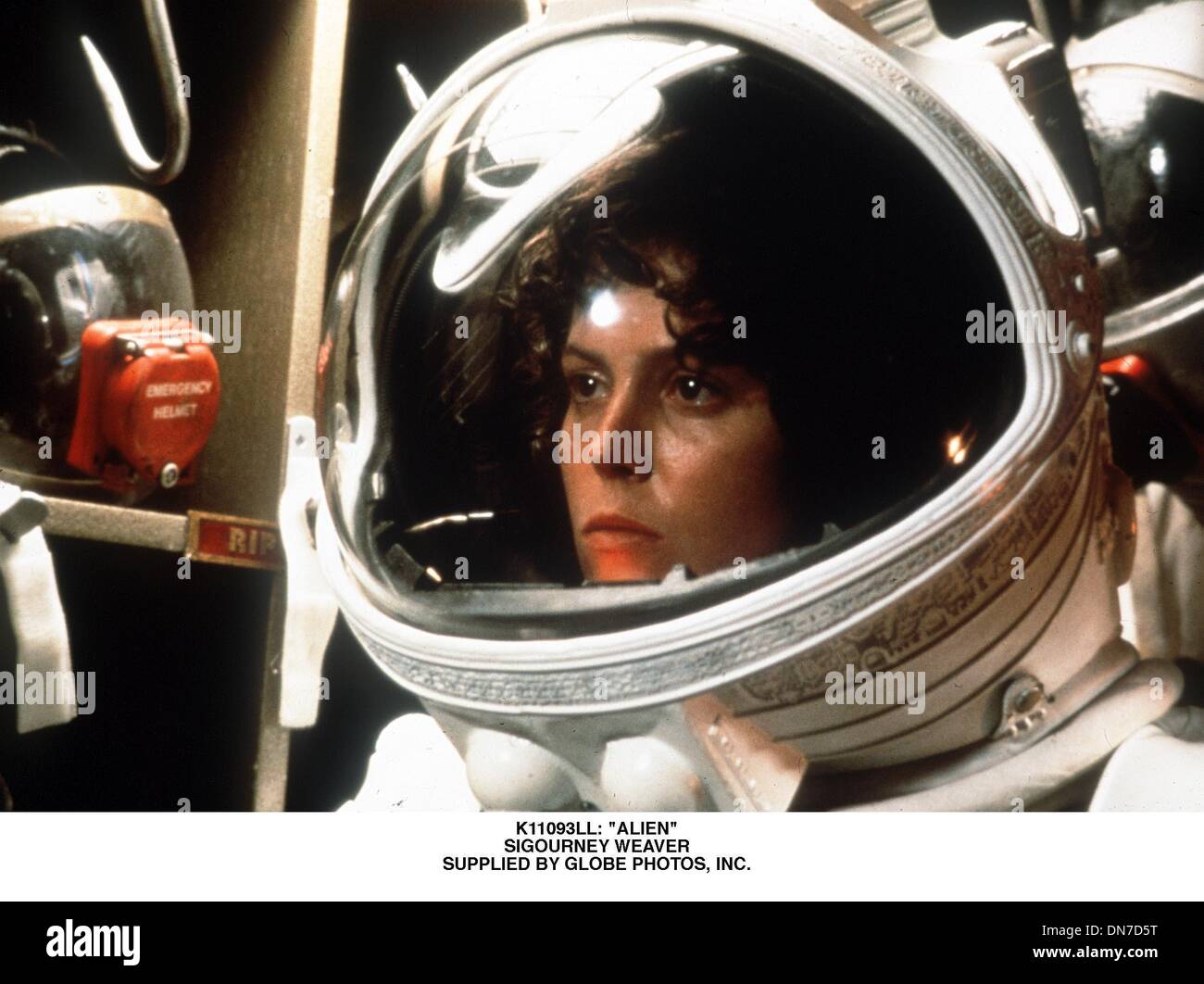 Alien sigourney weaver hi-res stock photography and images - Alamy
