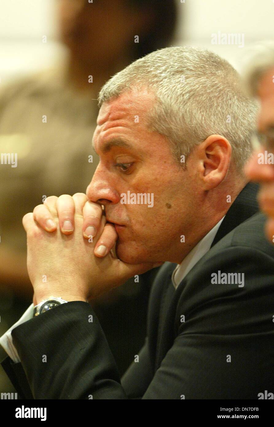 Jan. 25, 2002 - Los Angeles, CA, USA - K32206MR -.TOM SIZEMORE AT LOS ...