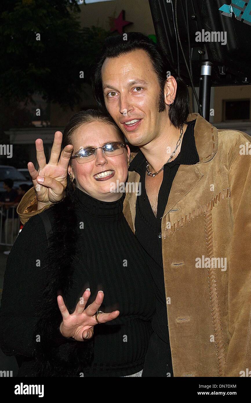 Shari valentine hi-res stock photography and images - Alamy