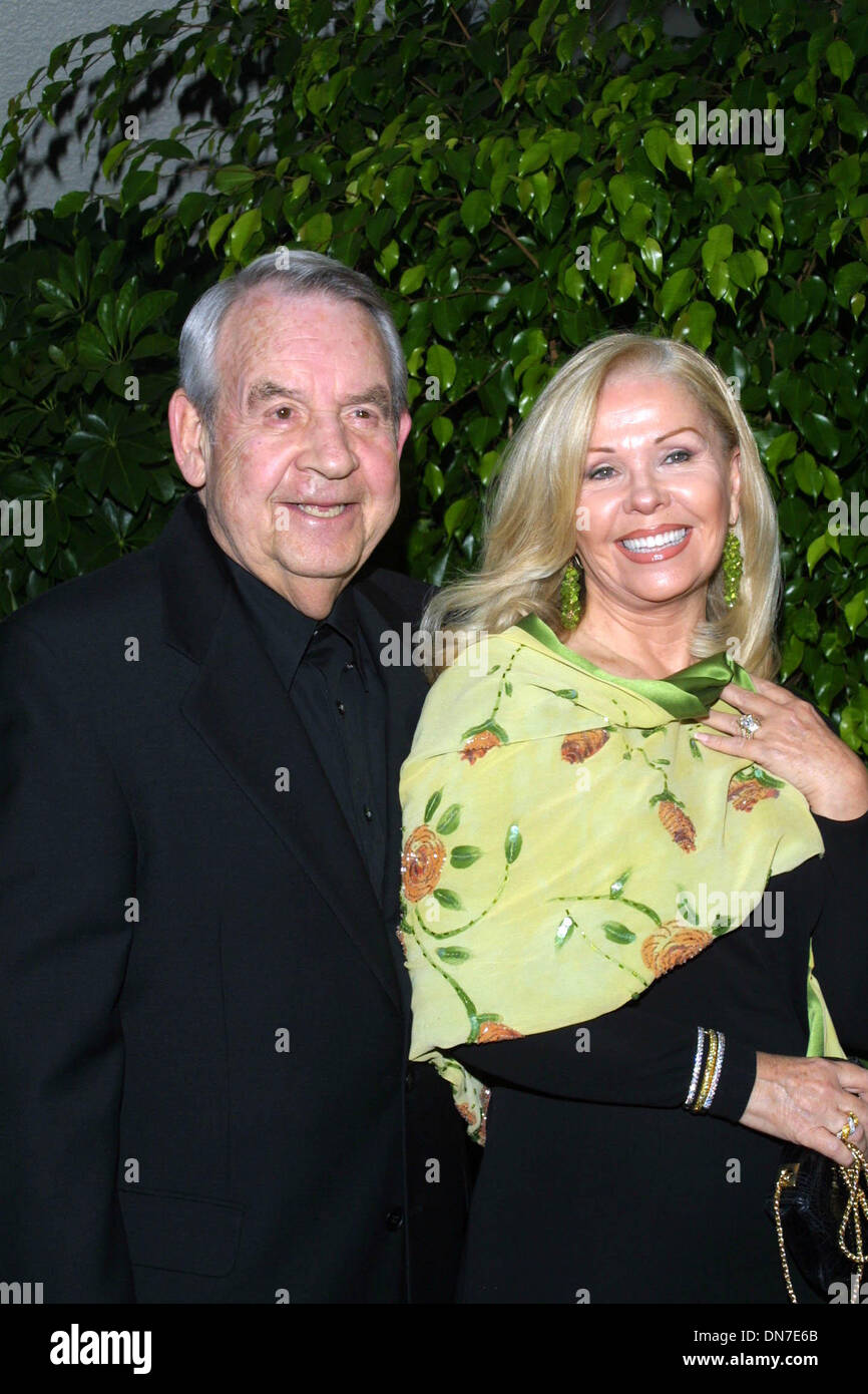 Oct. 27, 2002 - Beverly Hills, CALIFORNIA, USA - TOM BOSLEY AND WIFE ...