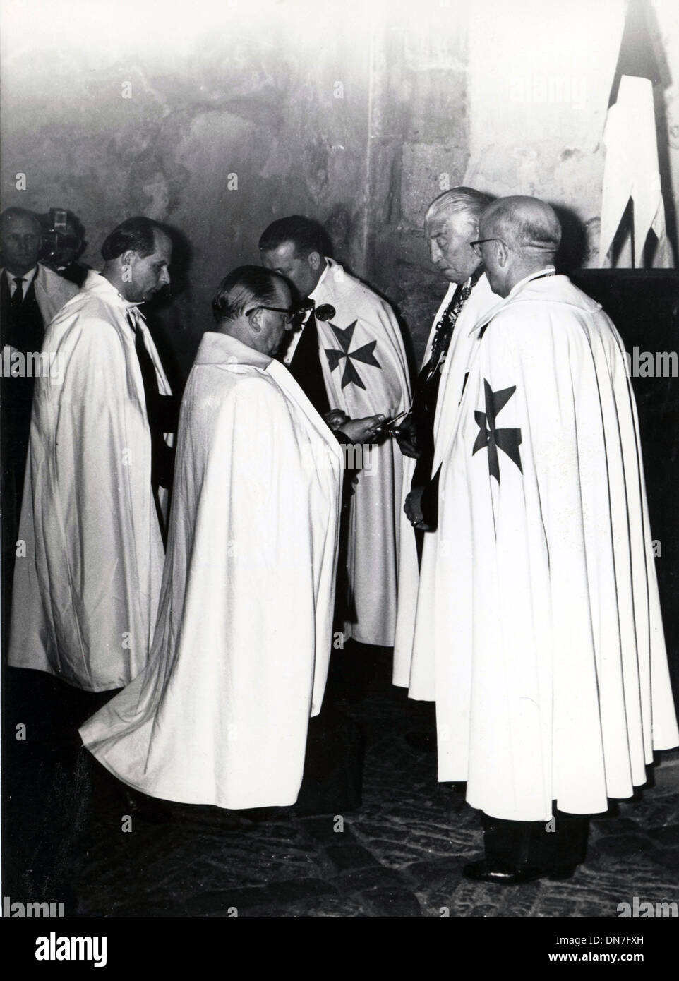 July 1, 1963 - Goslar - Count FELIX LUCKNER knighted eight men from all ...