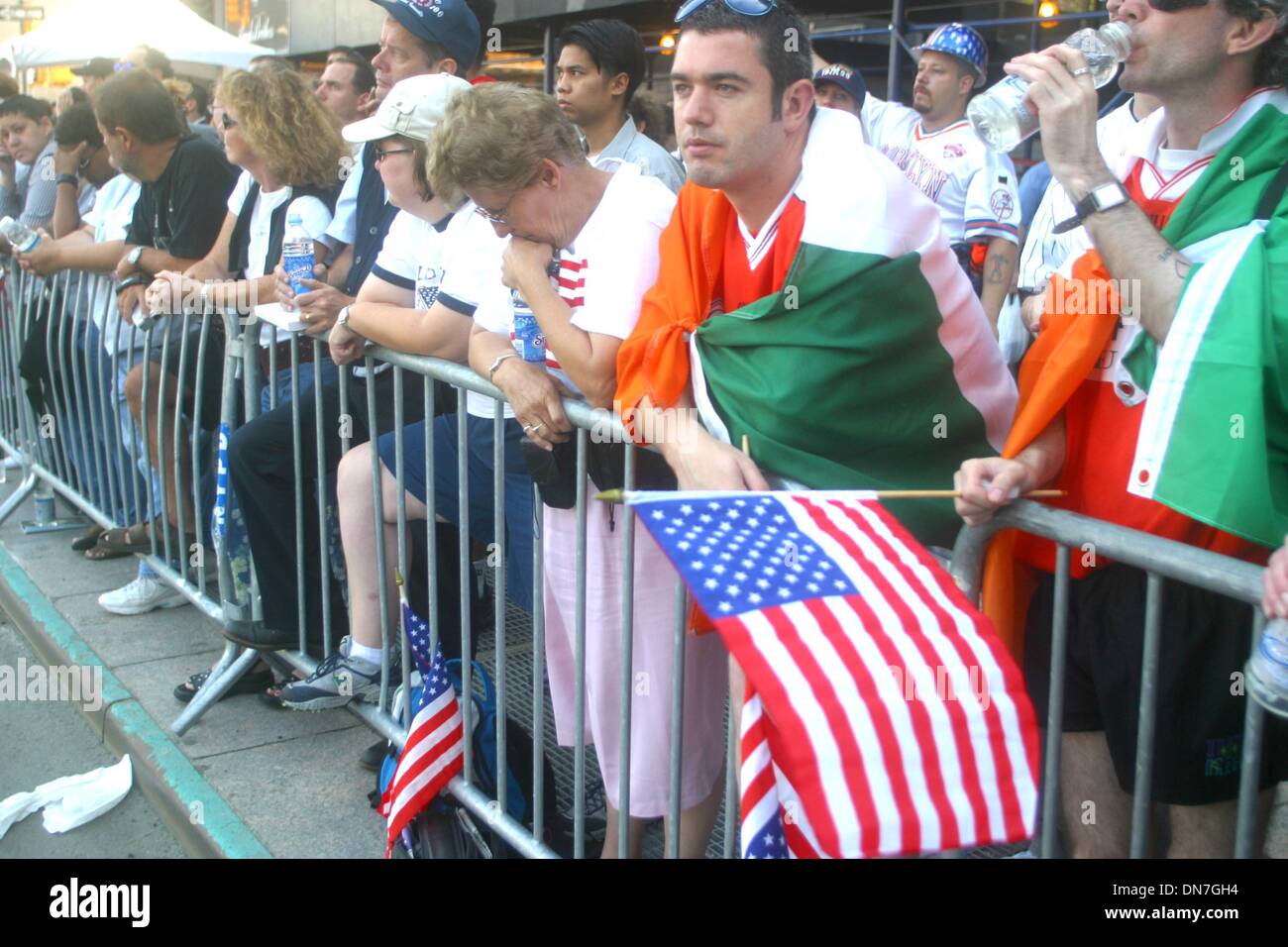 Jan. 1, 1980 - K26118JBB NY REMEMBERS 9/11 TRAGEDY.ONE YEAR LATER, NYC ...