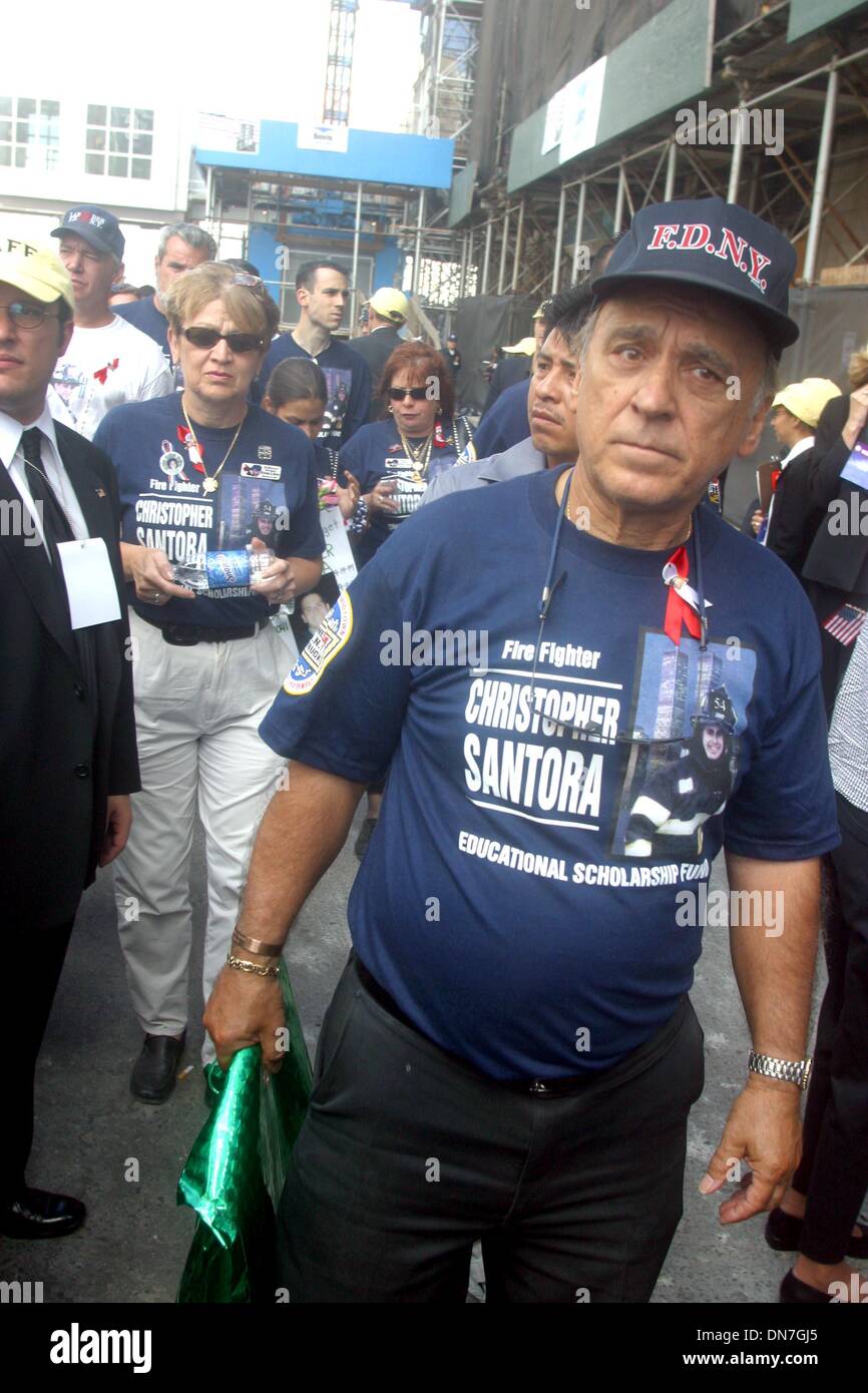 Jan. 1, 1980 - K26118JBB NY REMEMBERS 9/11 TRAGEDY.ONE YEAR LATER, NYC ...