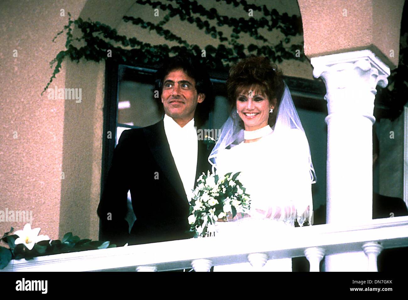 June 20, 1985 - I1188.VICTORIA PRINCIPAL AND HARRY GLASSMAN WEDDING AT ...