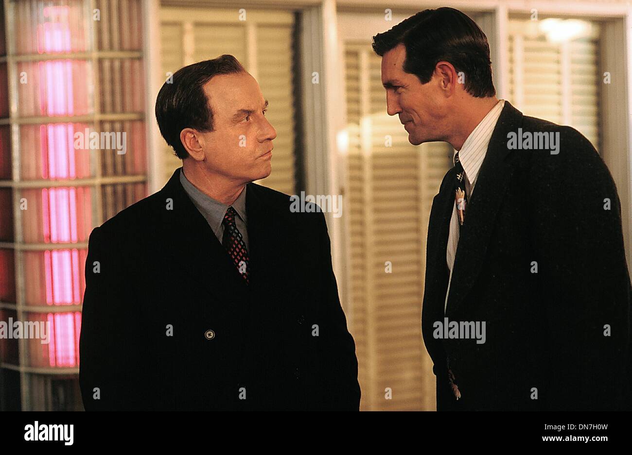 Eric roberts 1998 hi-res stock photography and images - Alamy