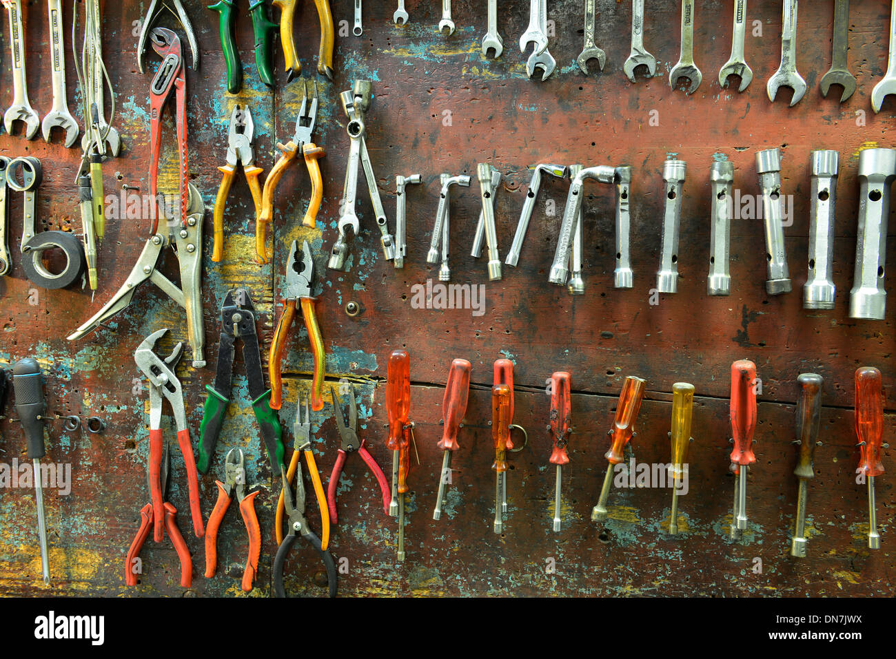mechanical workshop tools Stock Photo - Alamy