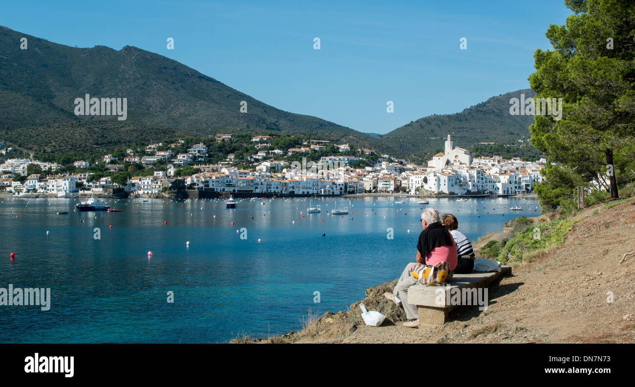 Cadaques seafront port hi-res stock photography and images - Alamy