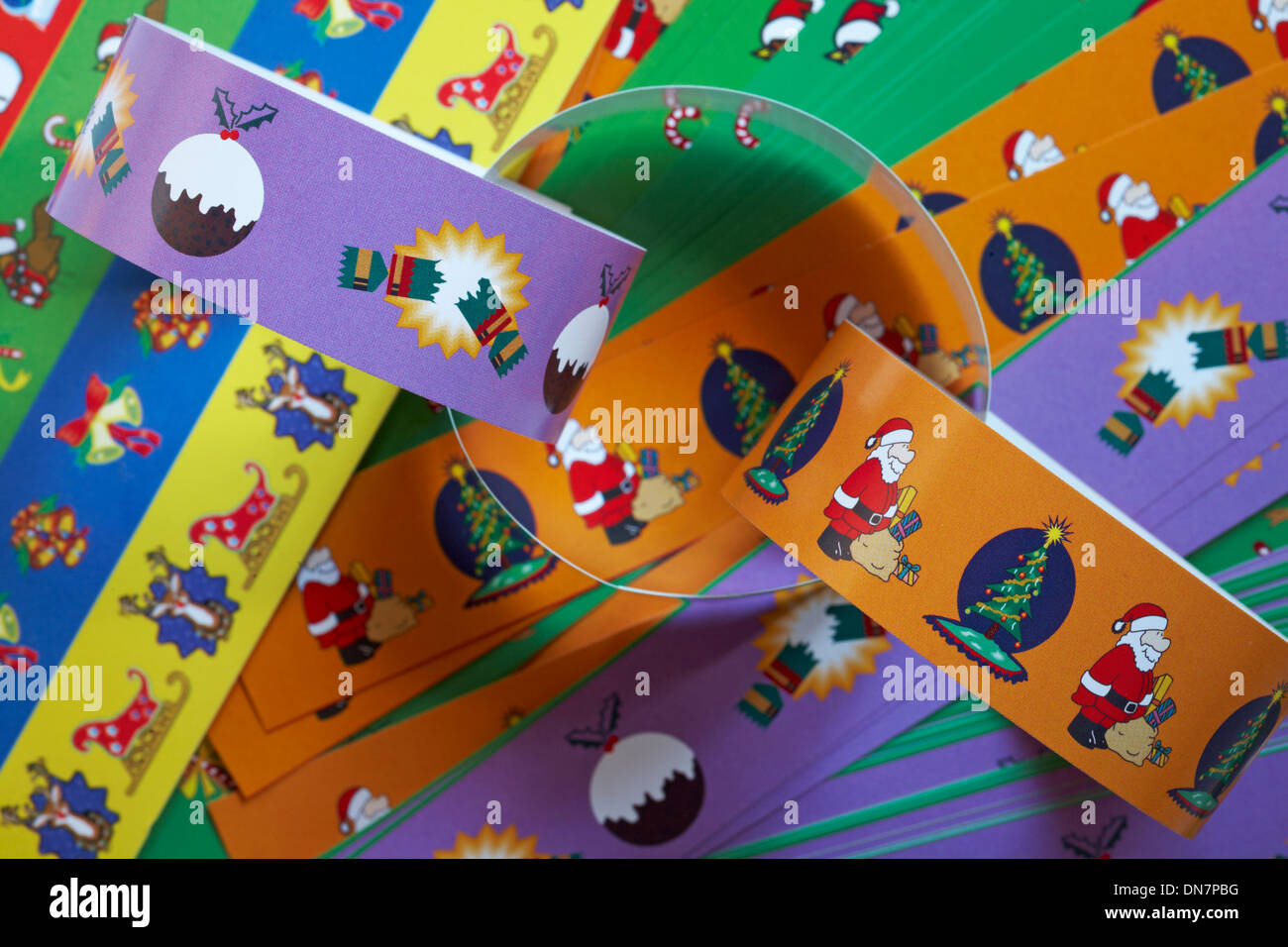 Colourful paper chain hi-res stock photography and images - Alamy