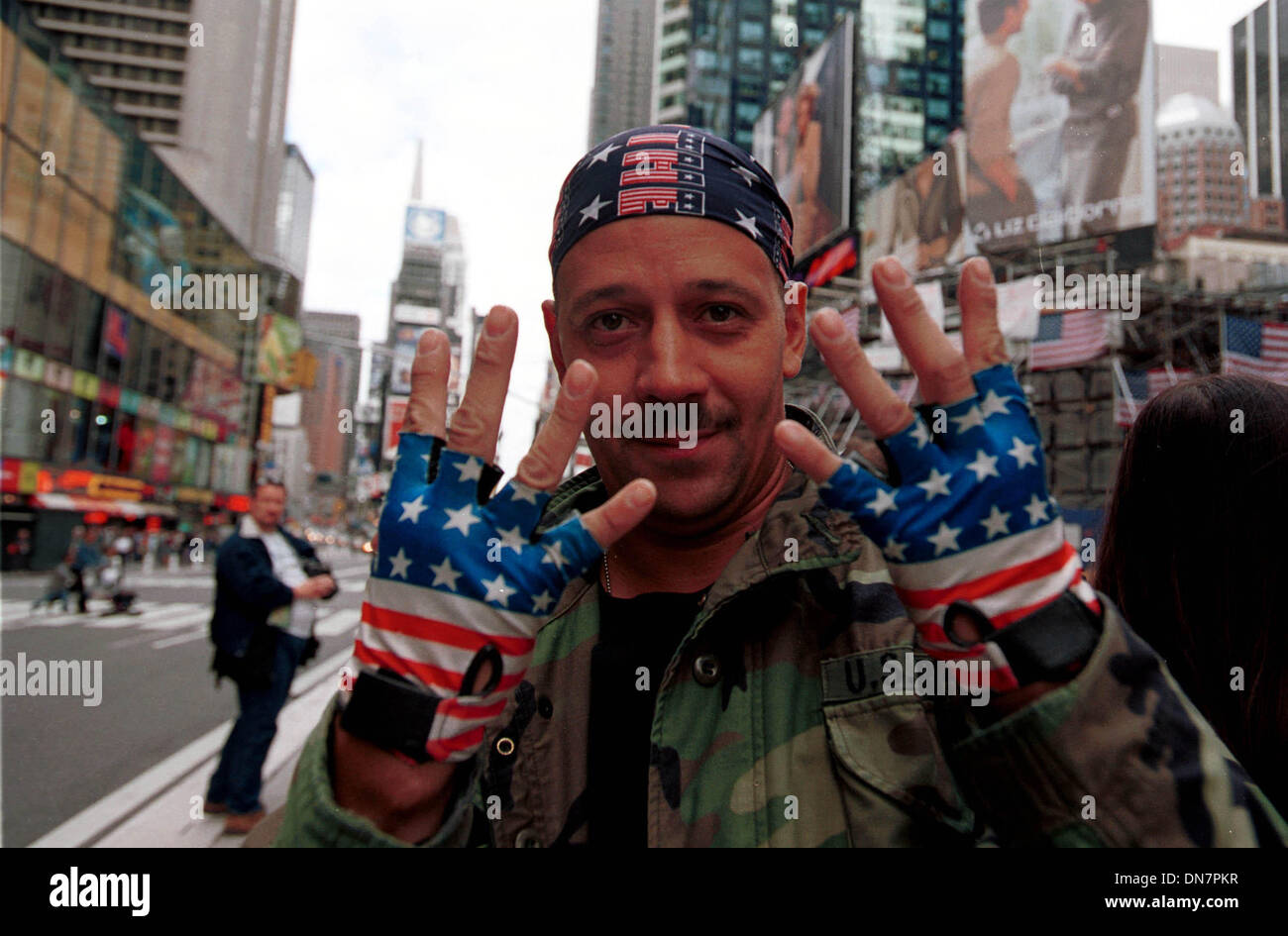 Ny times 2001 hi-res stock photography and images - Alamy
