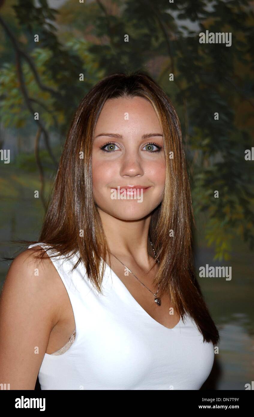 Amanda bynes all that hi-res stock photography and images - Alamy
