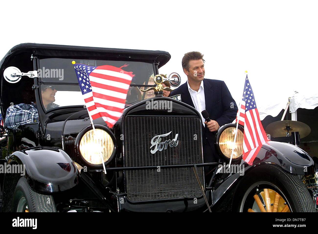 May 26, 2002 - K25152JBB: 5/26/02.THE 2002 HAMPTONS AUTO CLASSIC ...