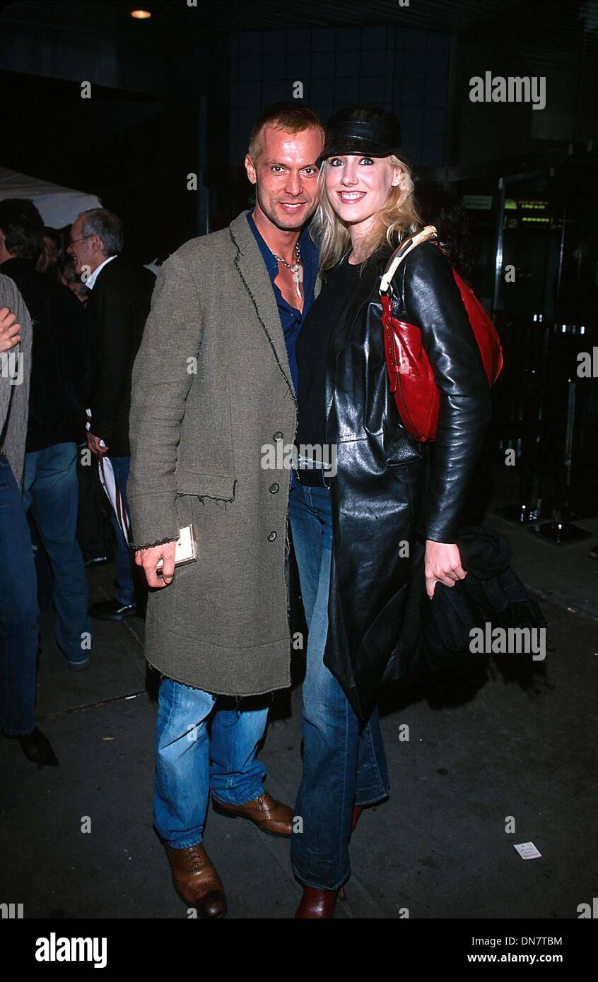 Amy sacco 2002 hi-res stock photography and images - Alamy