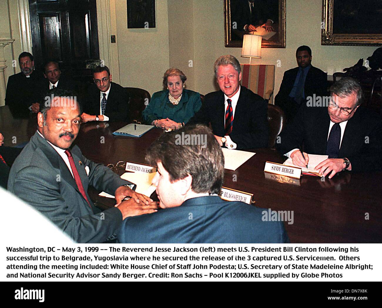 Madeleine albright 1999 hi-res stock photography and images - Alamy