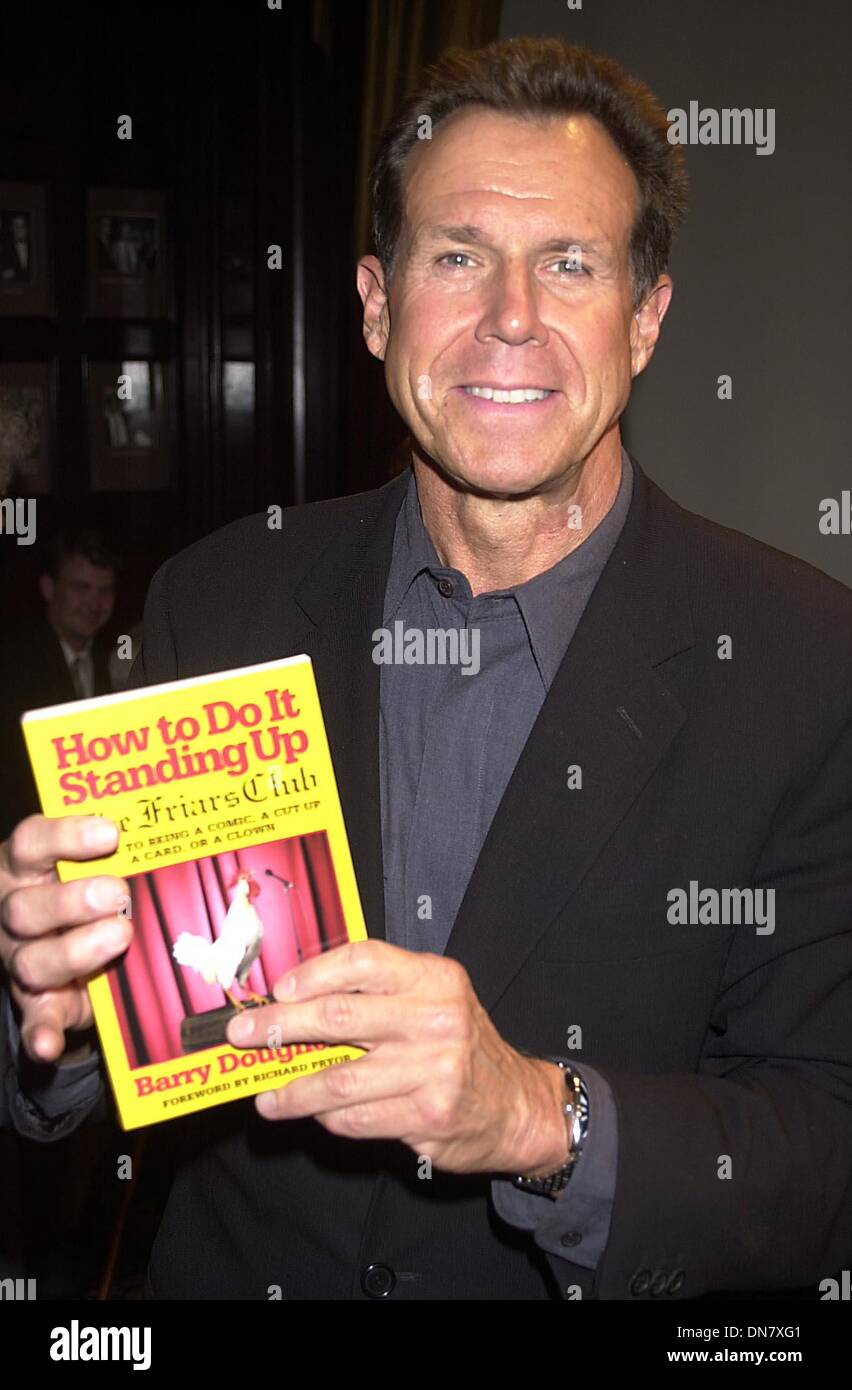 Aug. 22, 2000 - K26779JKRON: FRIARS CLUB BOOK LAUNCH PARTY FOR BARRY ...