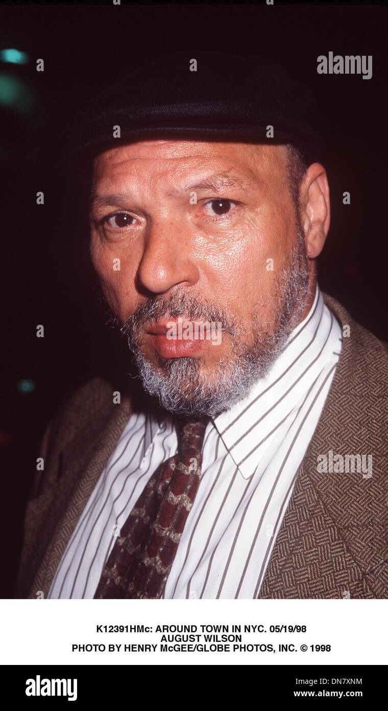 August wilson hi-res stock photography and images - Alamy