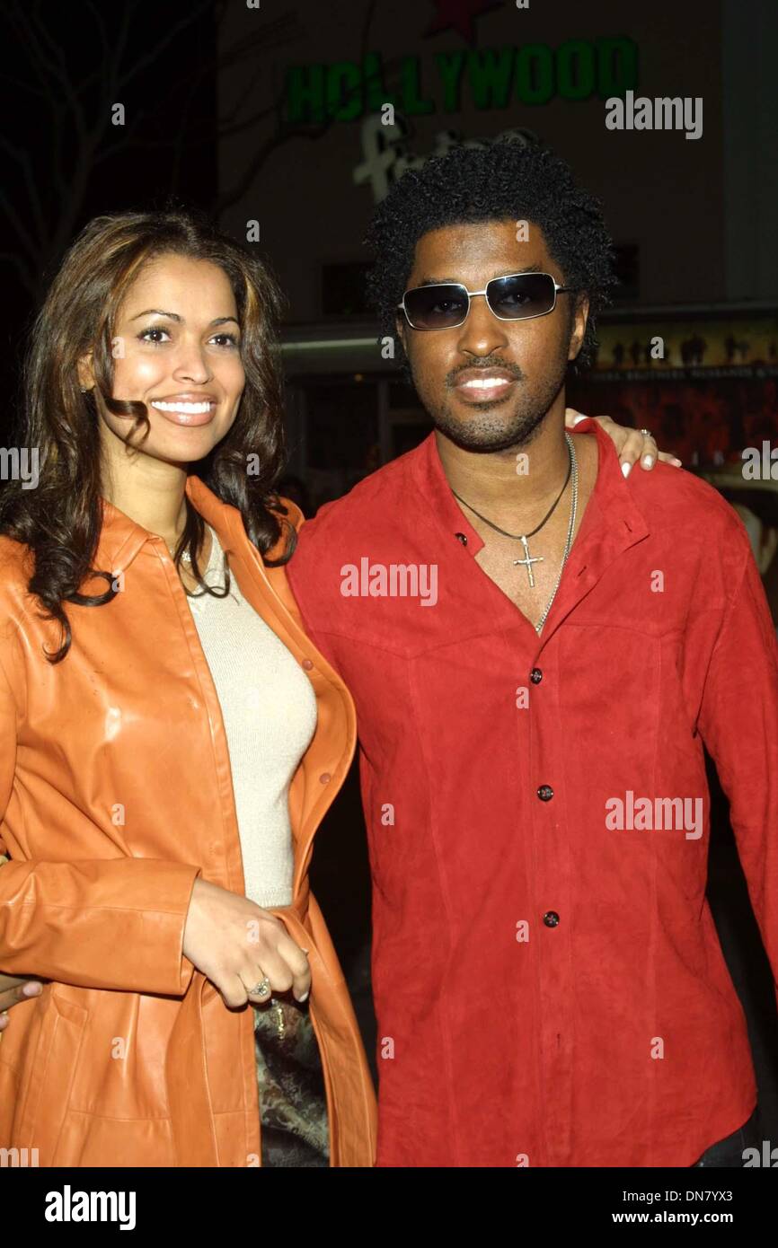 Face face 2002 hi-res stock photography and images - Alamy