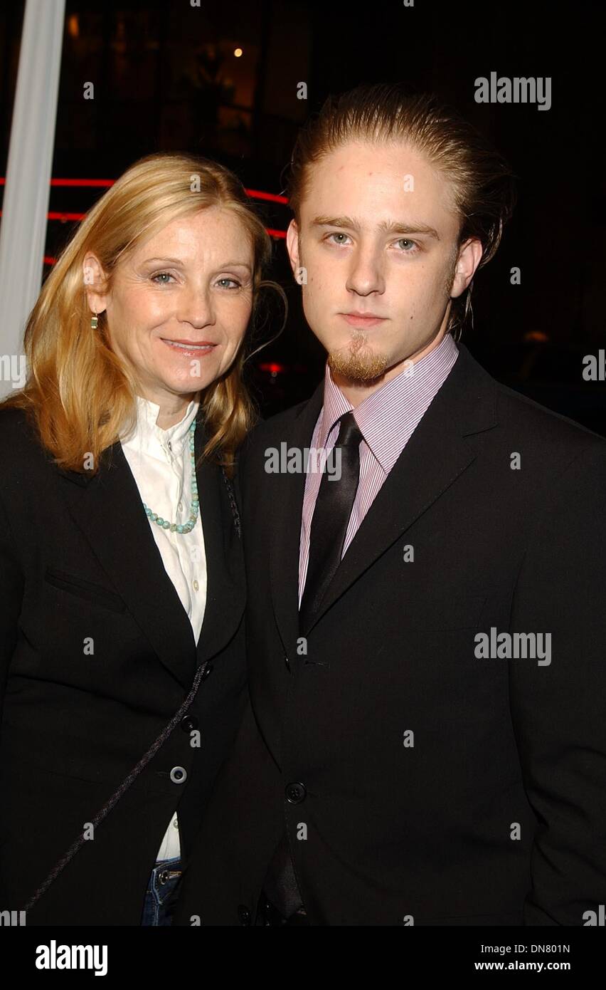 Gillian foster hi-res stock photography and images - Alamy