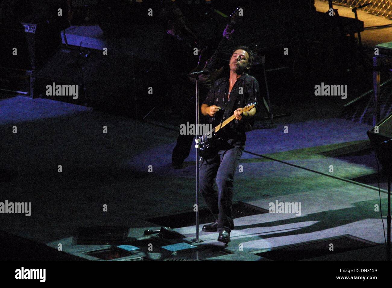 Bruce springsteen 1980 hi-res stock photography and images - Alamy