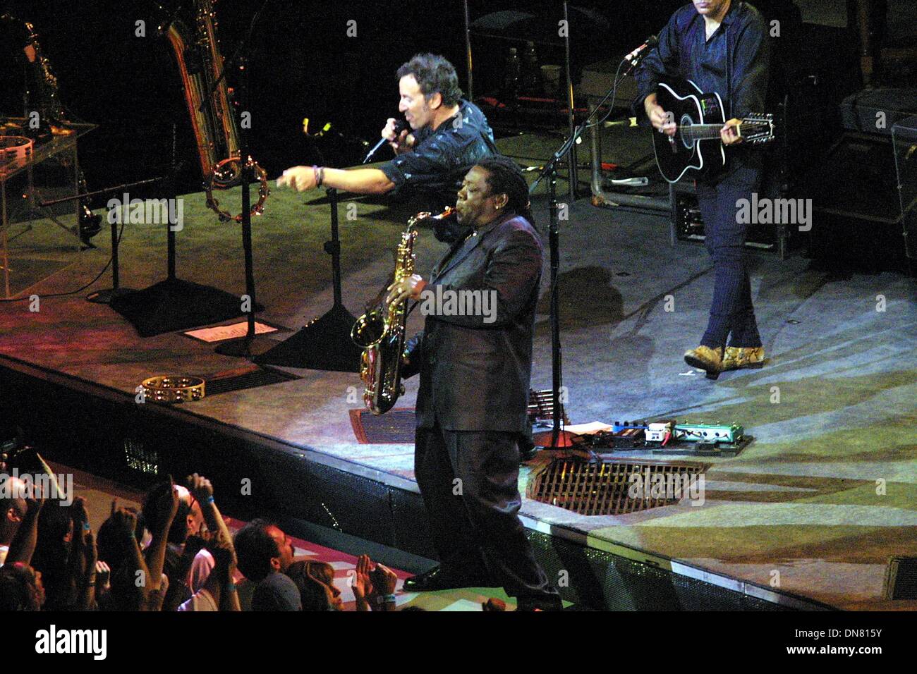 Bruce springsteen 1980 hi-res stock photography and images - Alamy