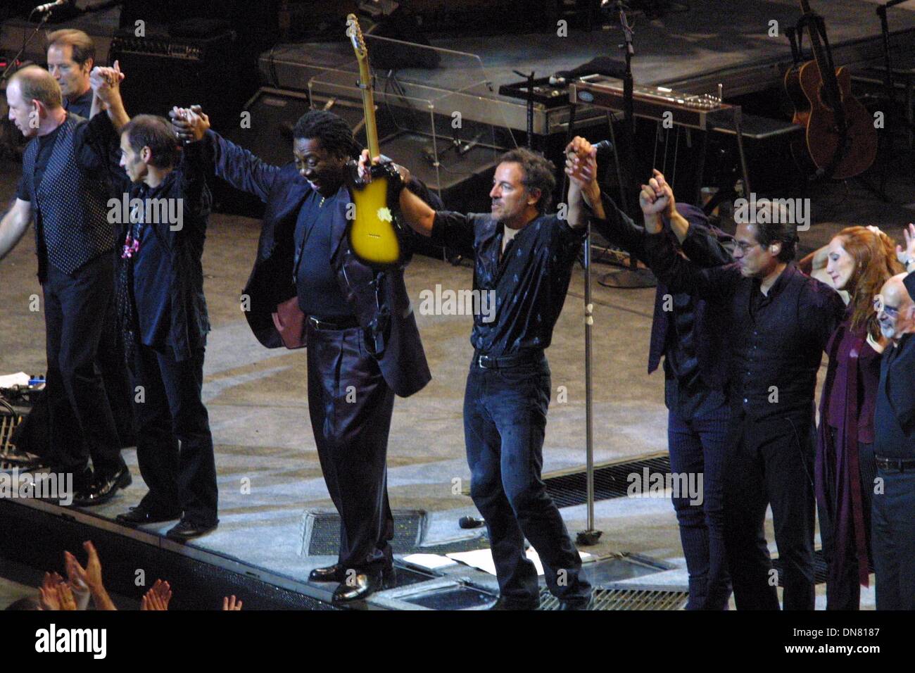 Bruce springsteen 1980 hi-res stock photography and images - Alamy