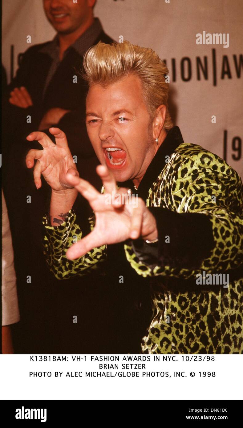 Oct. 23, 1998 - K13818AM: VH-1 FASHION AWARDS IN NYC. 10/23/98.BRIAN ...