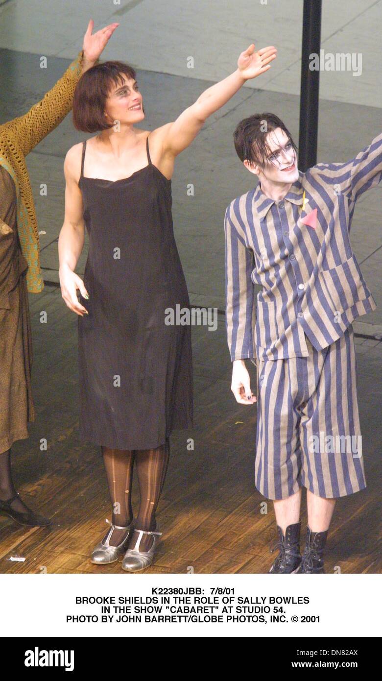 July 8, 2001 - K22380JBB: 7/8/01.BROOKE SHIELDS IN THE ROLE OF SALLY ...